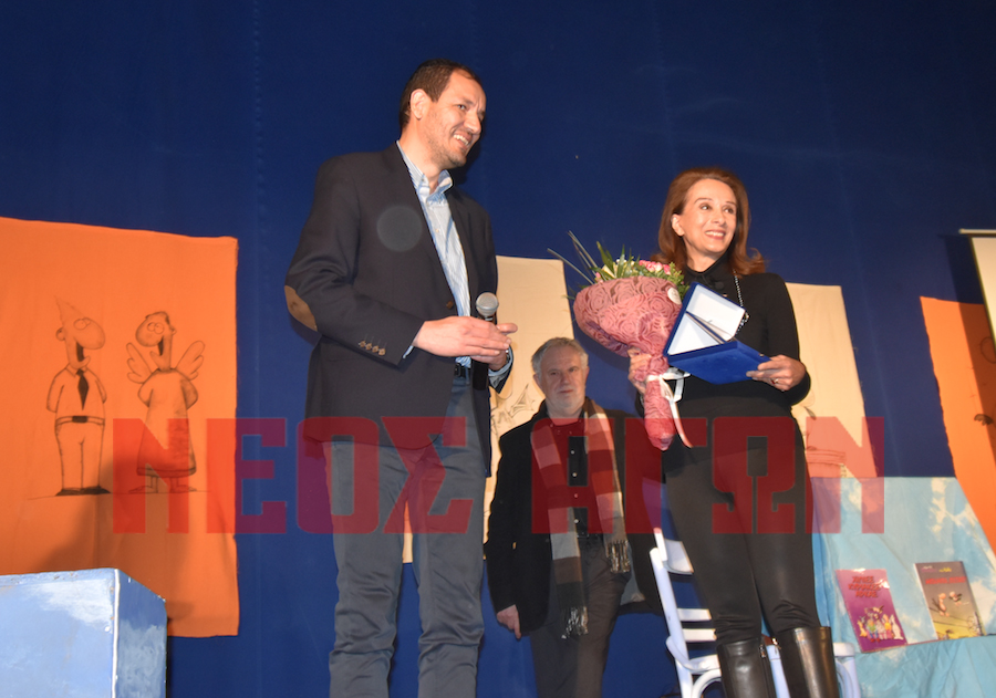 Τη Μαίρη Βιδάλη τίμησε το Φεστιβάλ Ερασιτεχνικού Θεάτρου της Καρδίτσας ...
